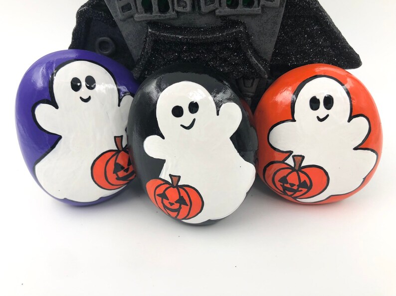 Halloween Ghost Painted Rocks: Trio of Hand-painted Stones - Etsy