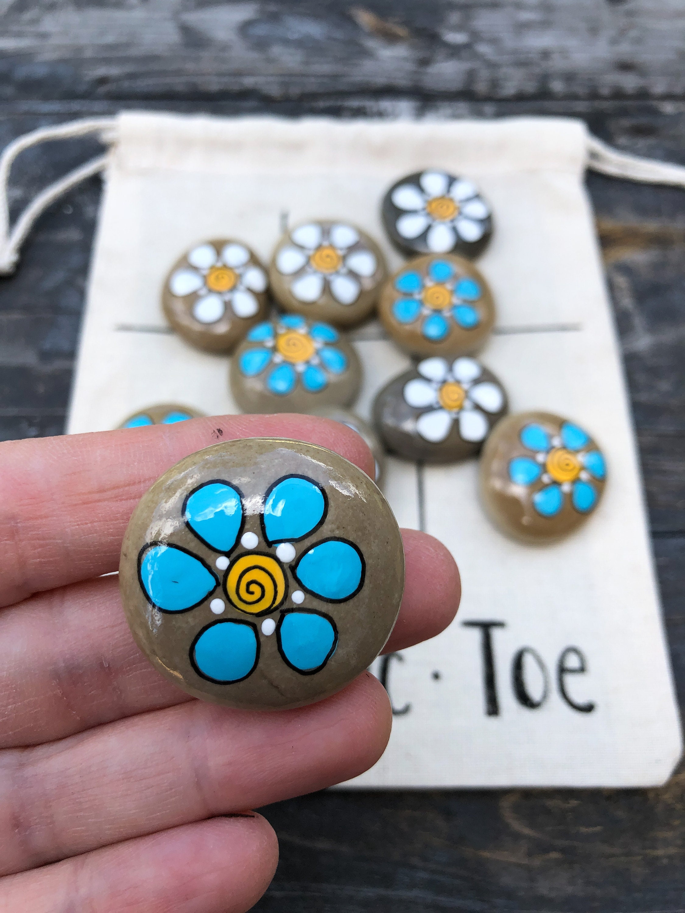 Hand Painted Flower Tic Tac Toe Set: Travel Game - Etsy