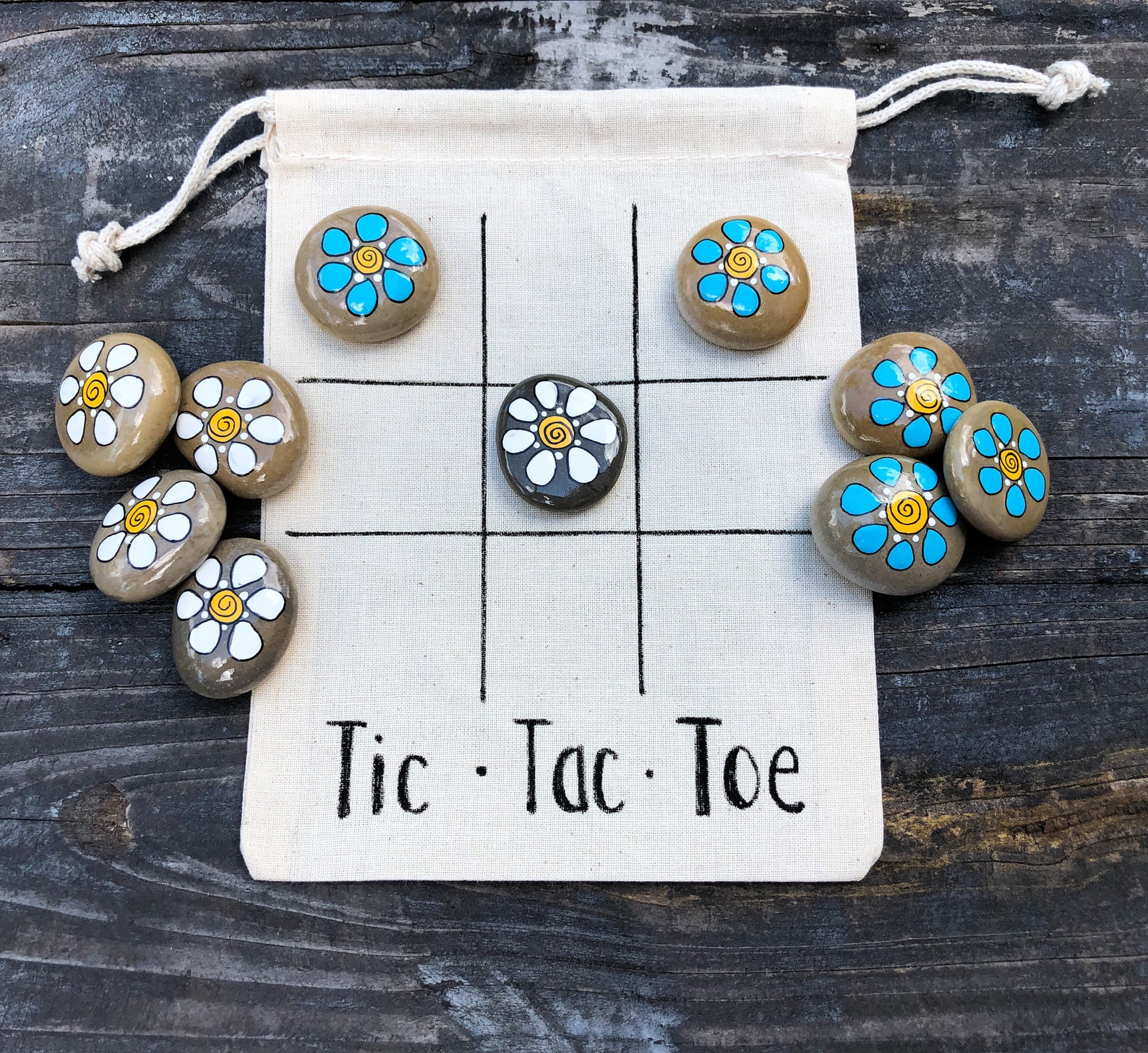 Hand Painted Flower Tic Tac Toe Set: Travel Game - Etsy