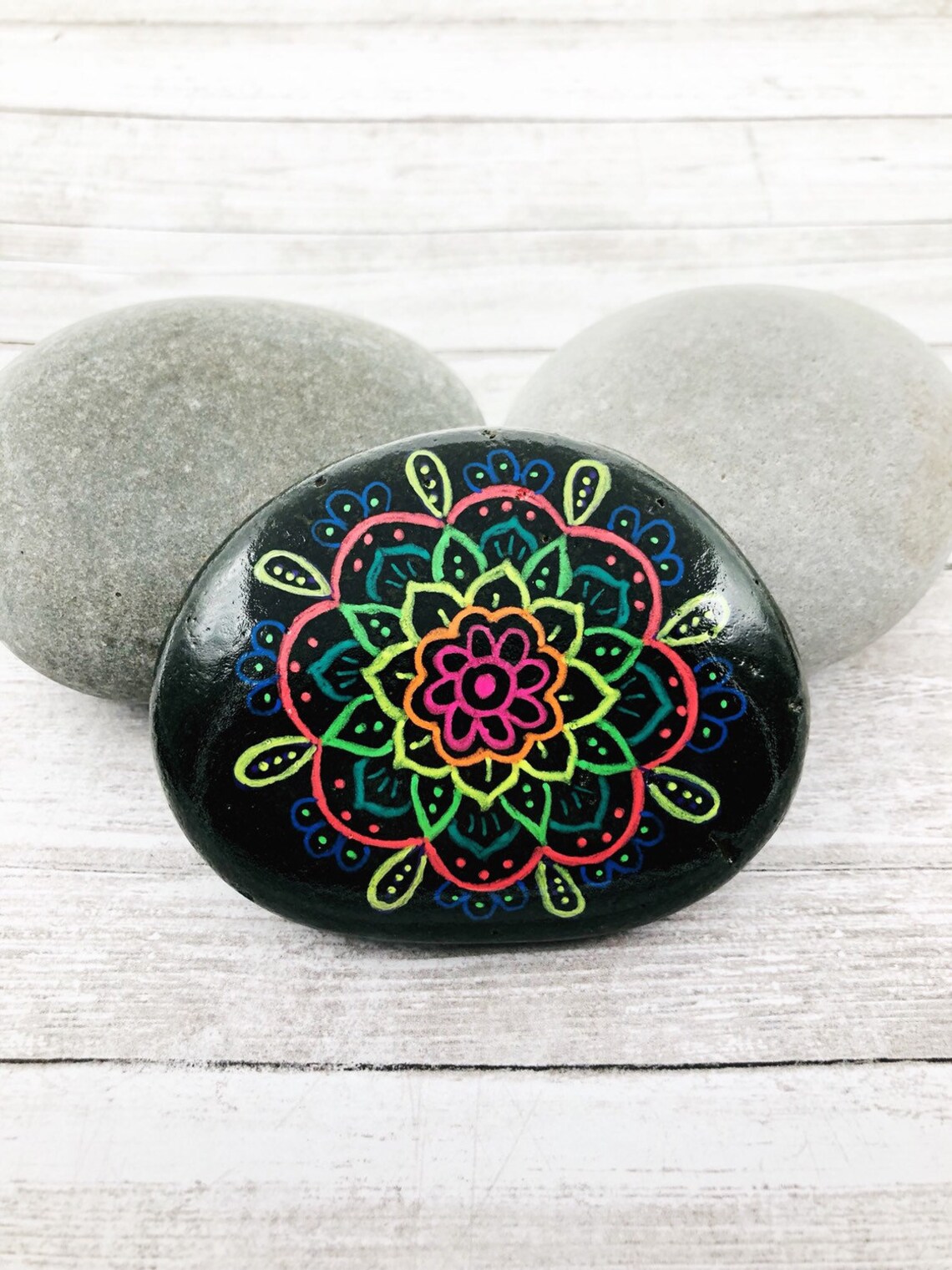 Kaleidoscope Painted Rock, Neon Design, Hand Painted Rock, Christmas ...