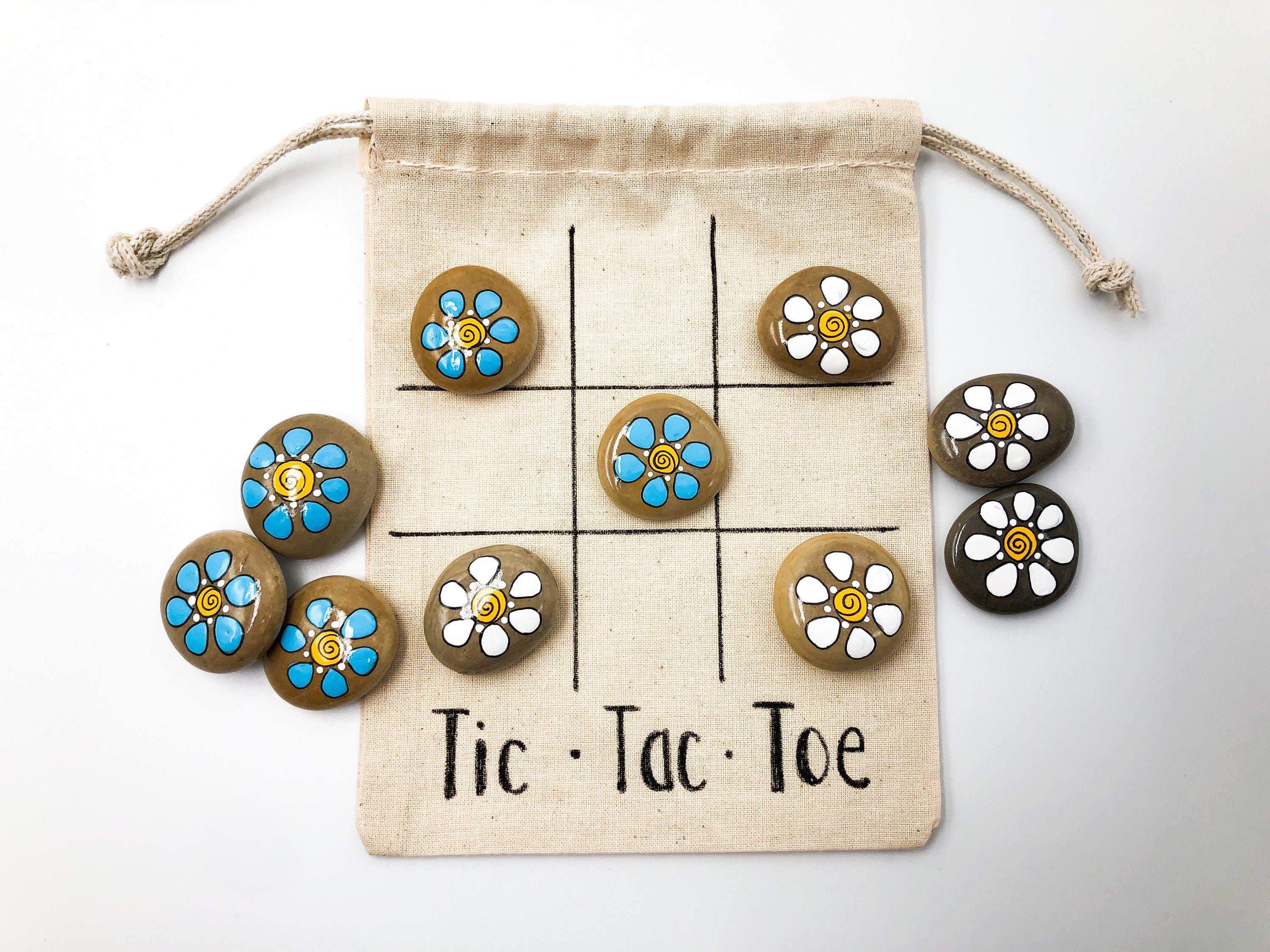 Hand Painted Flower Tic Tac Toe Set: Travel Game - Etsy