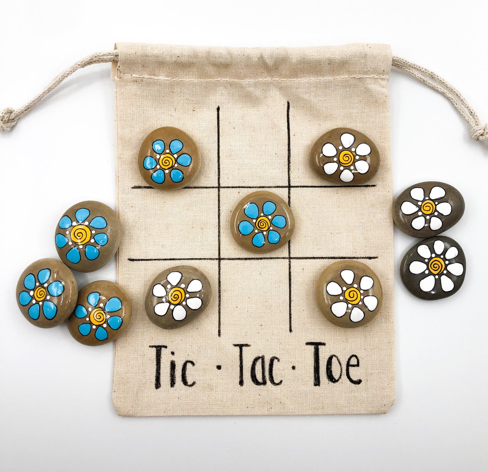 Hand Painted Flower Tic Tac Toe Set: Travel Game - Etsy