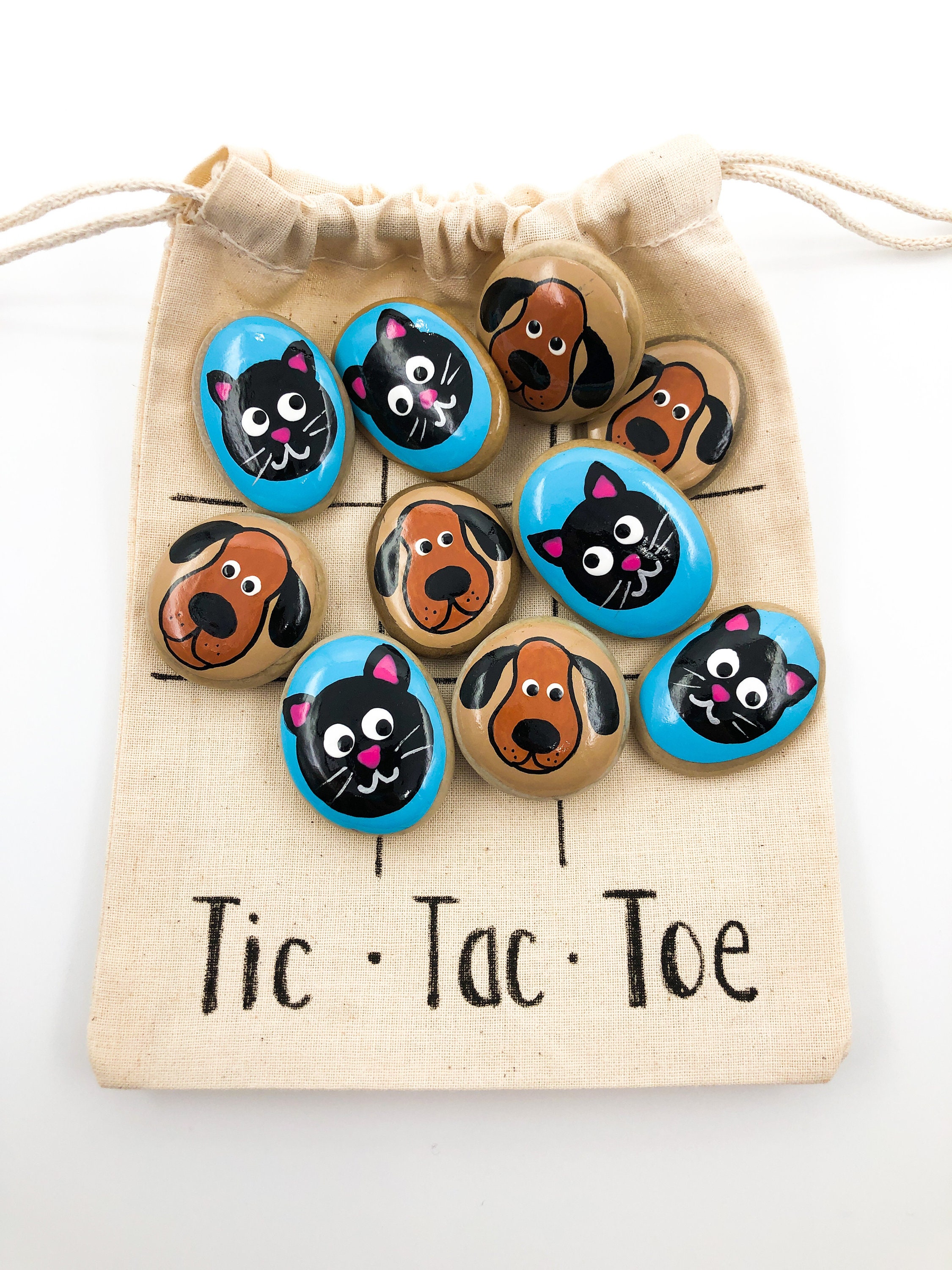 Hand Painted Cats and Dogs Tic Tac Toe Set: Travel Game - Etsy