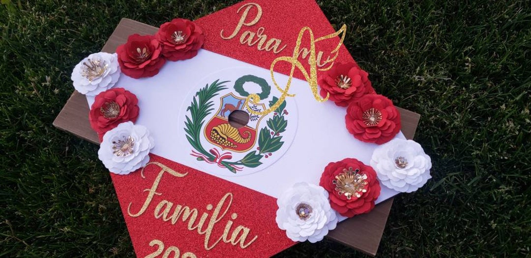 Graduation Cap Topper, Custom Cap, Cap Topper Peru Graduation Gift ...