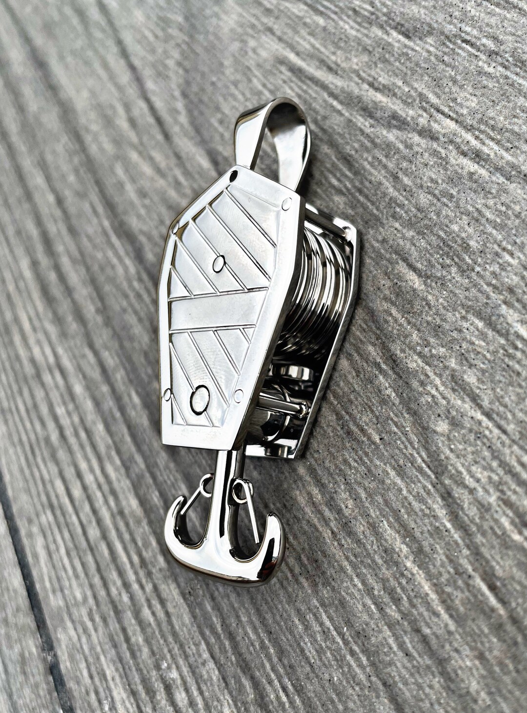 Sister Hook Block - Etsy