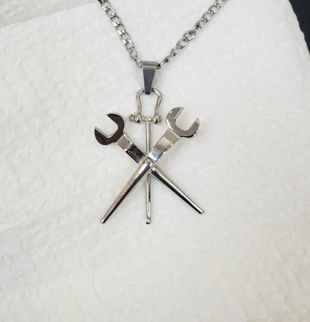 Iron Workers Pendant - Etsy