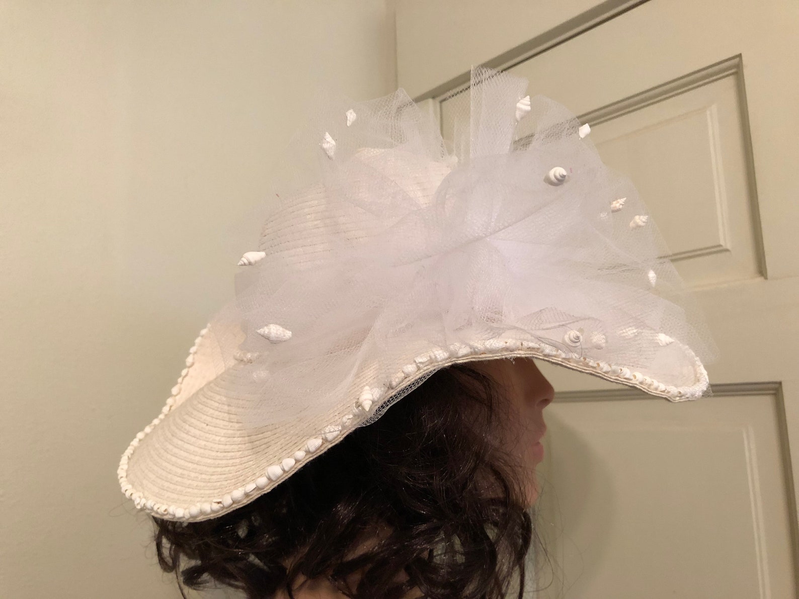White Dovetail Shell Wedding Hatfor the Bridehula - Etsy