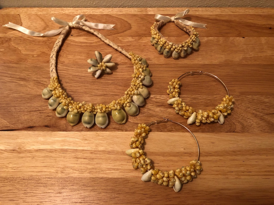 Green Monita Shell & Yellow Mongo Shell Combination Jewel Set,tribal ...
