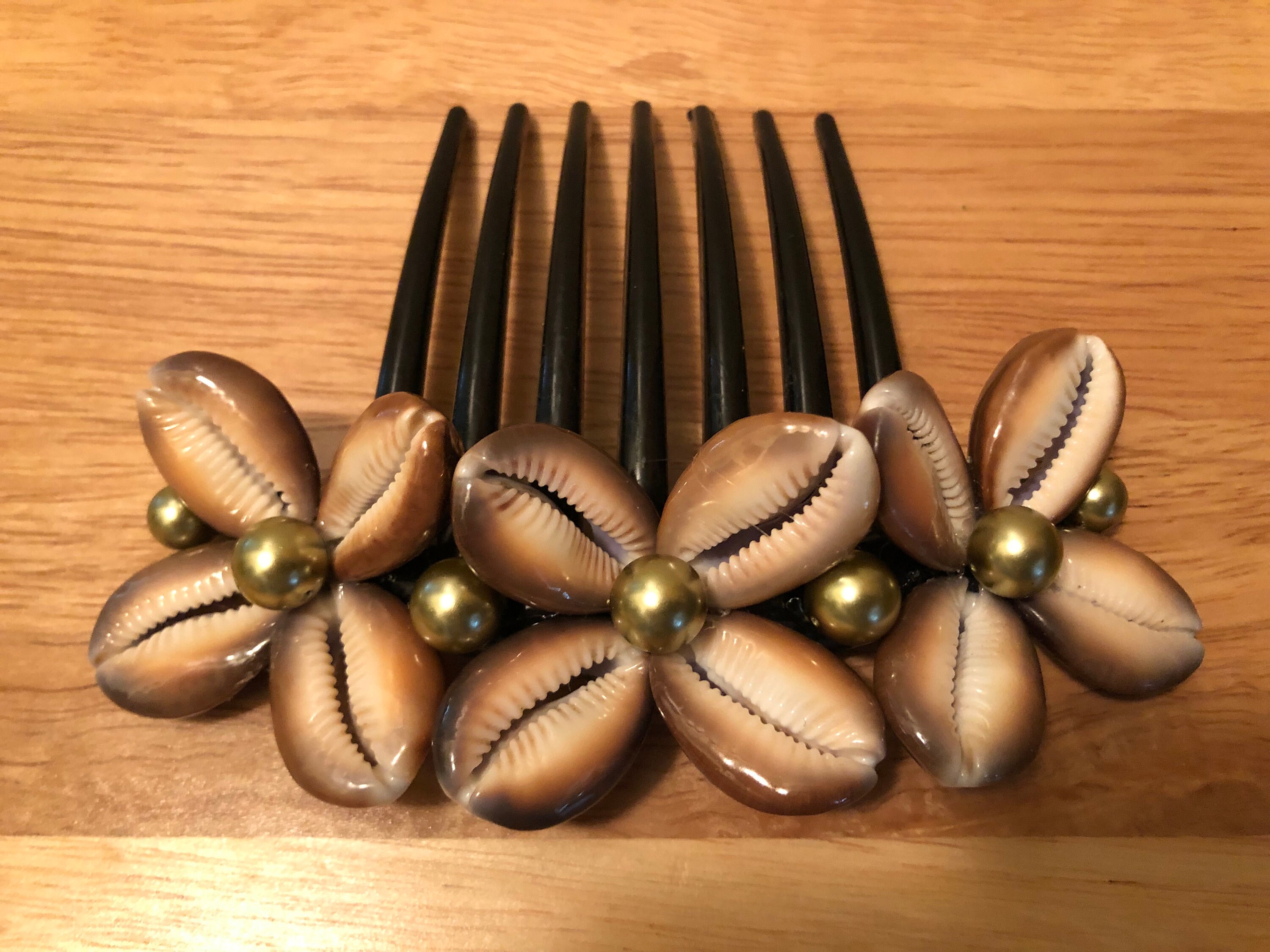 Cut Tiger Cowry Shell & Pearl French Hair Comb,up-do Hair Comb ...