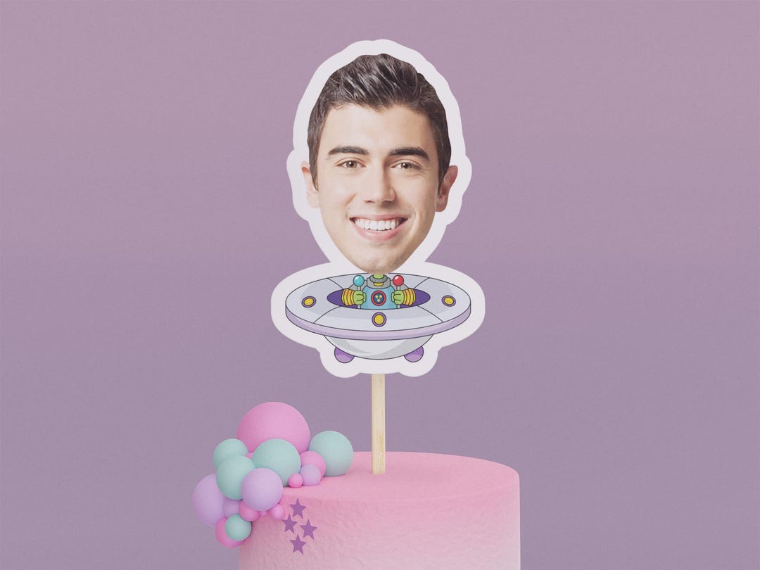 Cartoon Alien Cake Toppers - Custom Birthday Party Cake Toppers, Party ...