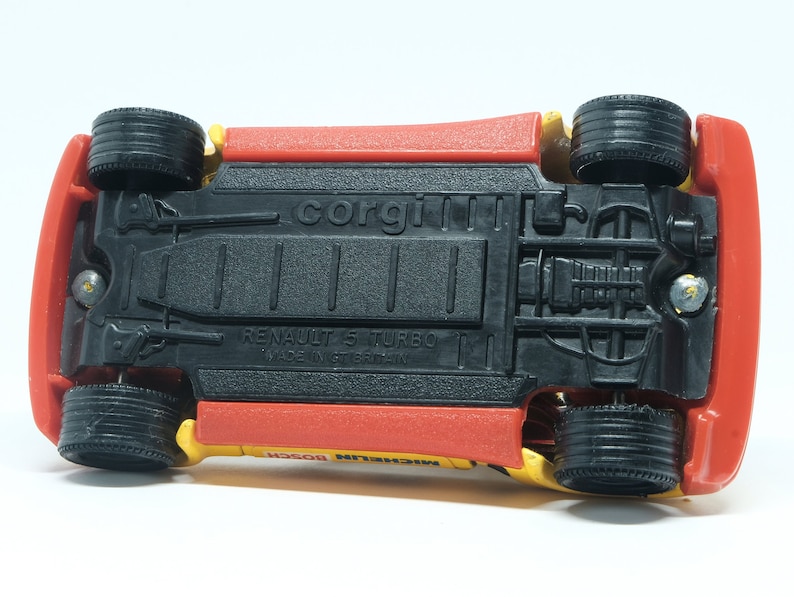 RENAULT - 5 Turbo Elf Racing #8 / R5 Turbo / Lecar - Corgi Models - No ...