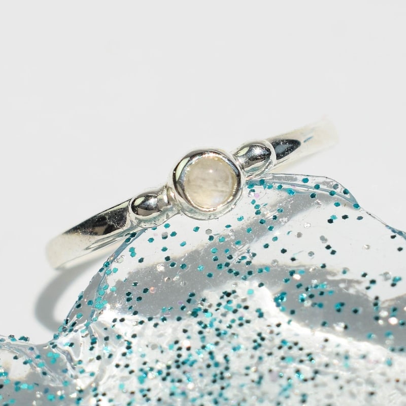 Small Stone Ring - Etsy
