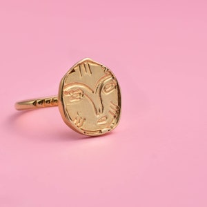 Gold Face Ring - Round Ring - Everyday Wear Ring - Etsy