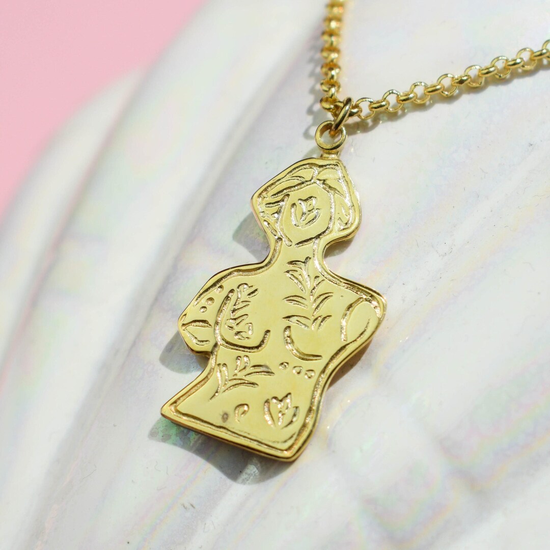 Collar de Venus – collar con plantas sobre estatua - Etsy España