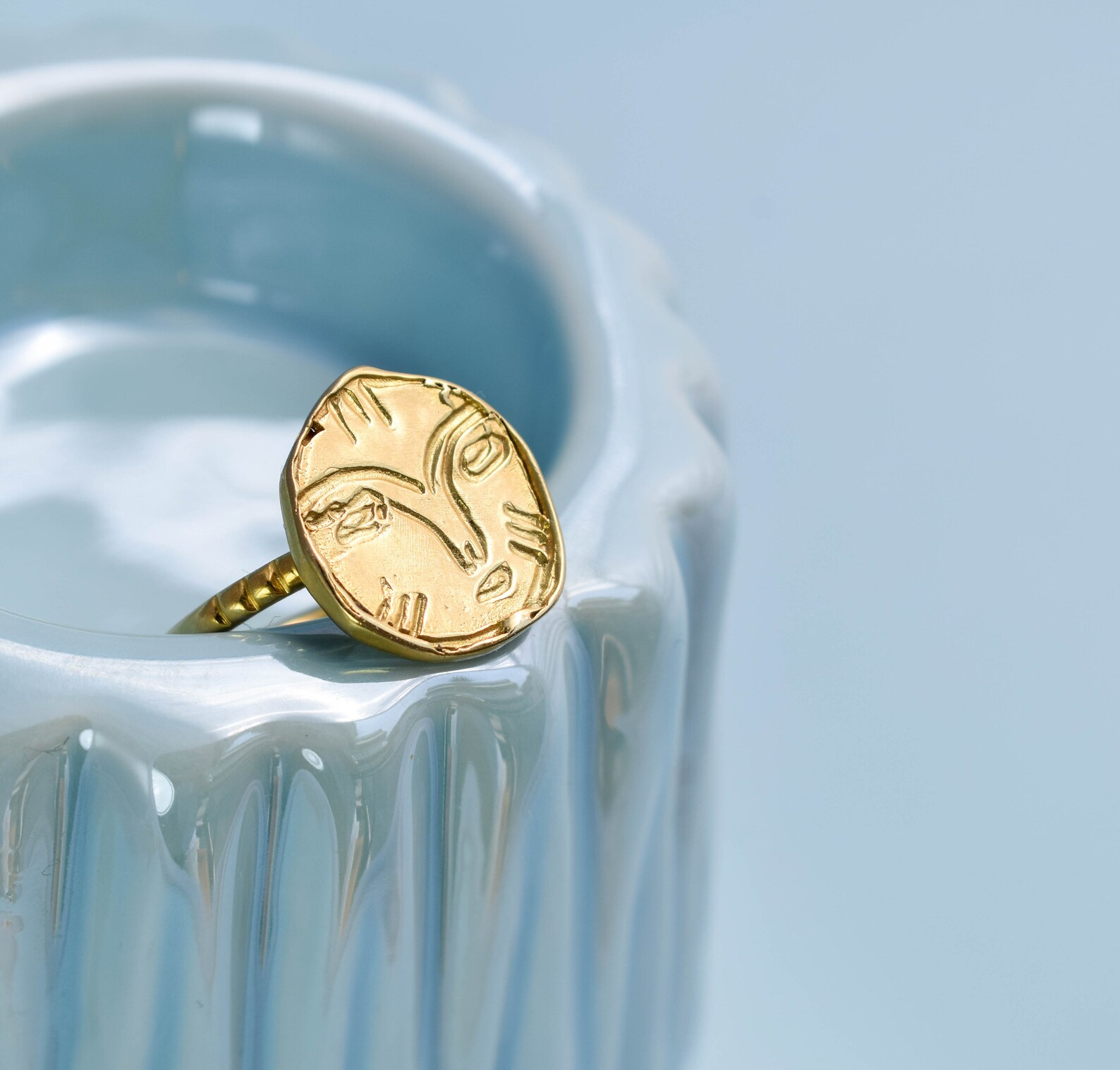 Gold Face Ring Round Ring Everyday Wear Ring - Etsy