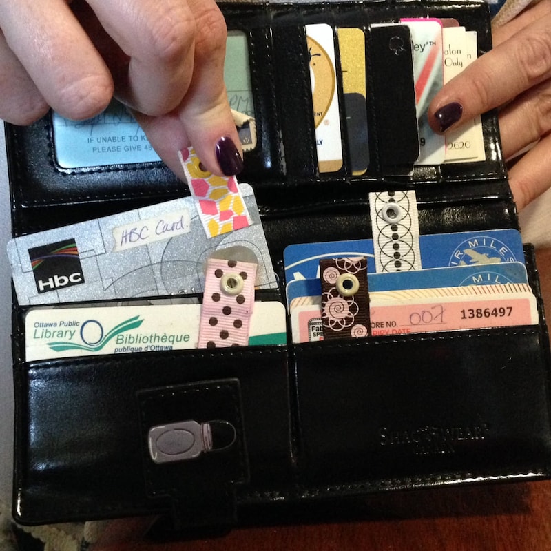 Wallet Card Pull Tabs - Etsy UK