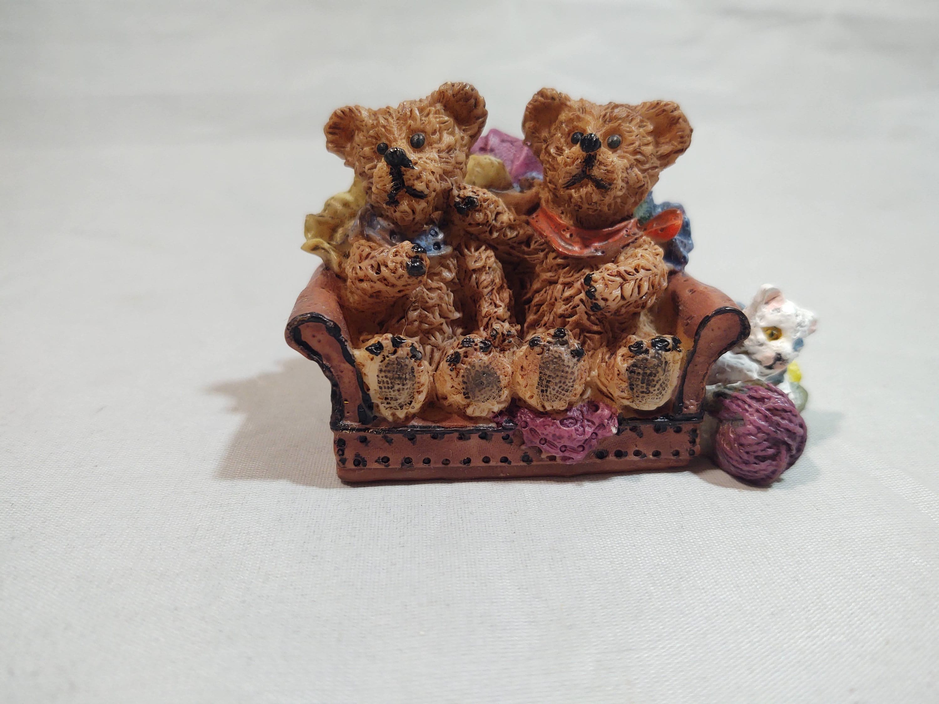 Trio of Resin Bears Small Figurines - Etsy