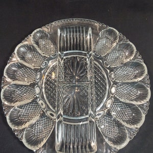 Vintage LE Smith Glass Deviled Egg Server Heritage 567 in Clear - Etsy