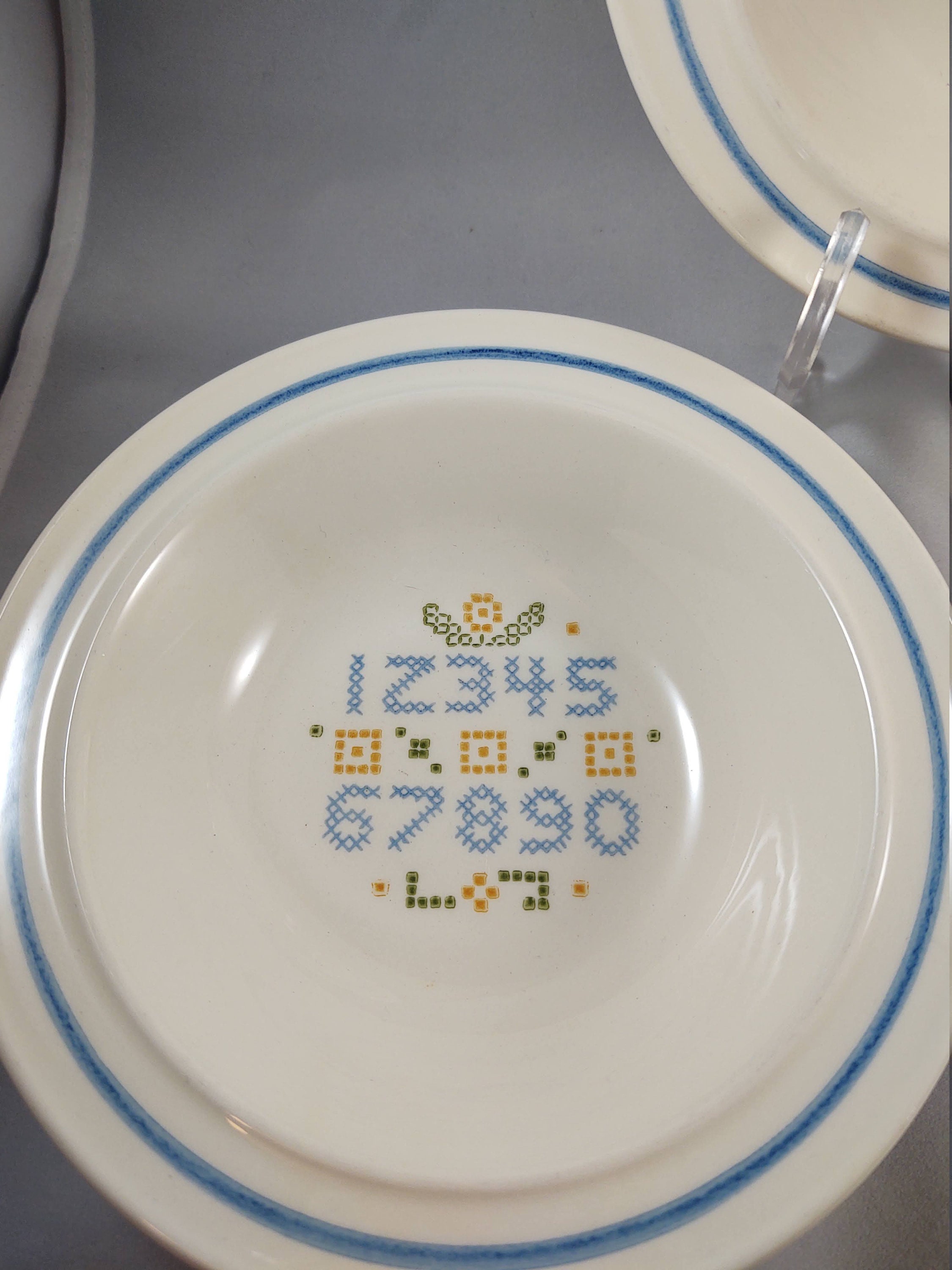 Homer Laughlin Cross Stitch Rim Cereal Bowls, Set of 3 - Etsy UK