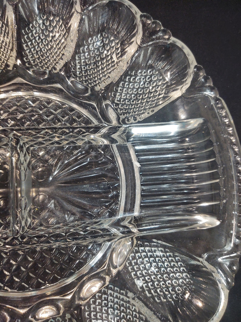 Vintage LE Smith Glass Deviled Egg Server 567 in Clear - Etsy