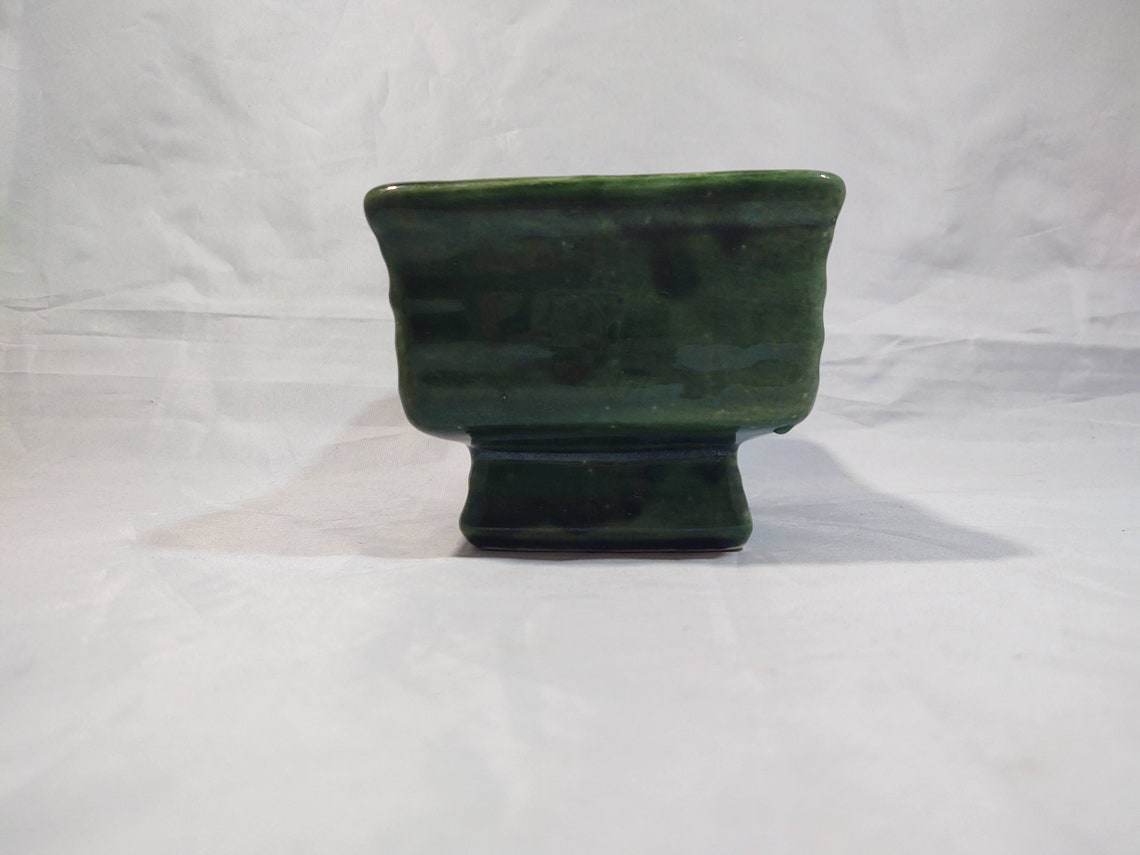 Vintage Footed Basket Weave Planter in Green - Etsy