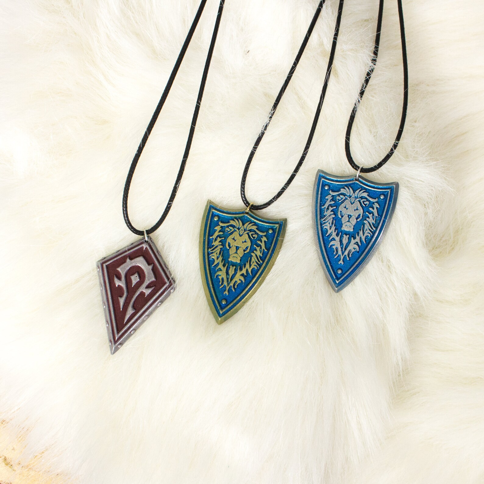 Horde and Alliance From World of Warcraft Necklace Pendant in Resin and ...