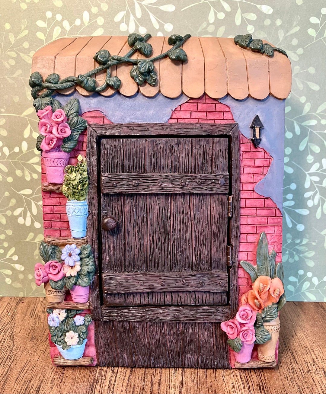 Secret Garden Photo Frame With Opening Door, Novelty Resin Frame 7 1 ...