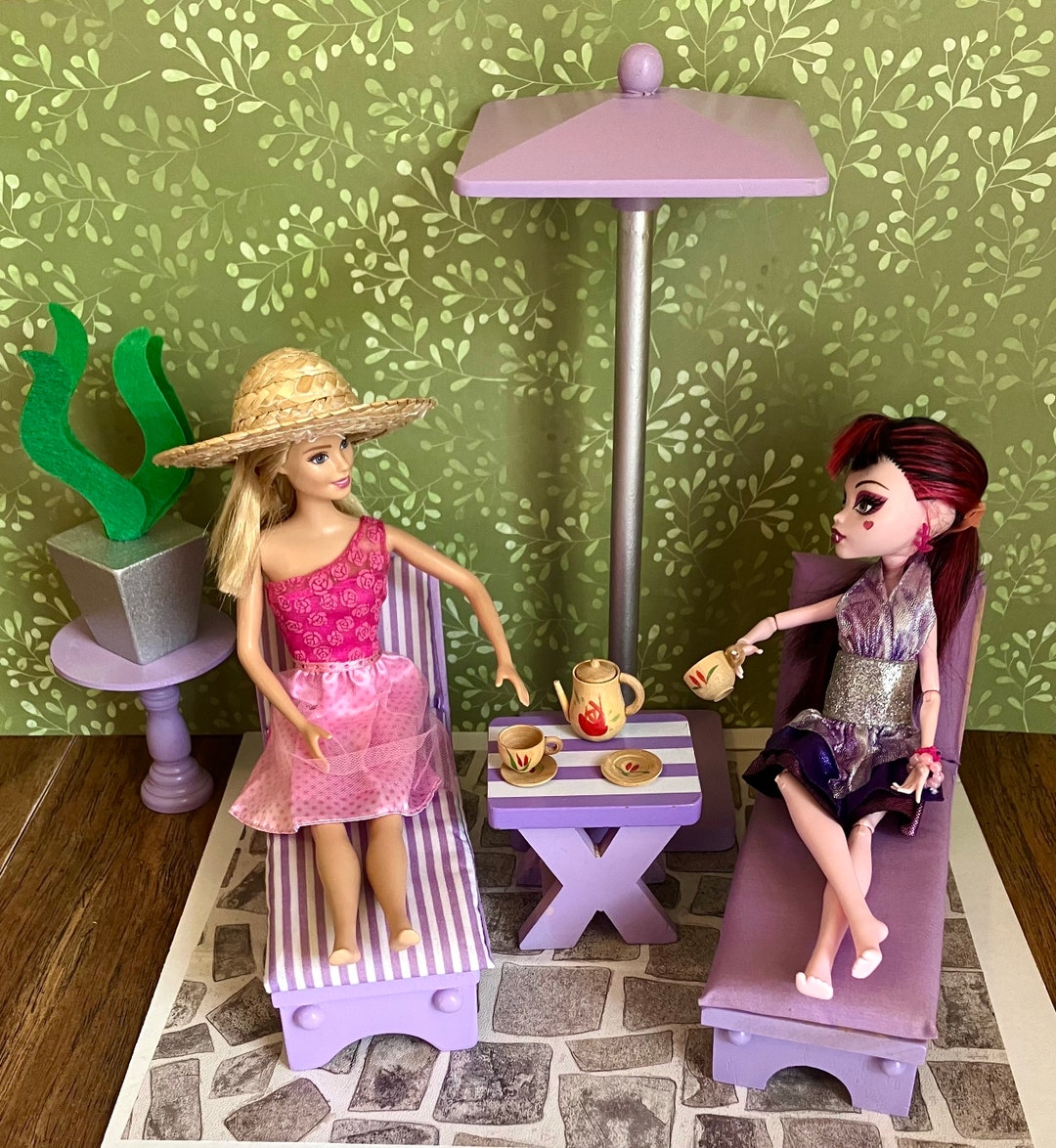 Barbie's Backyard Lounge - Etsy