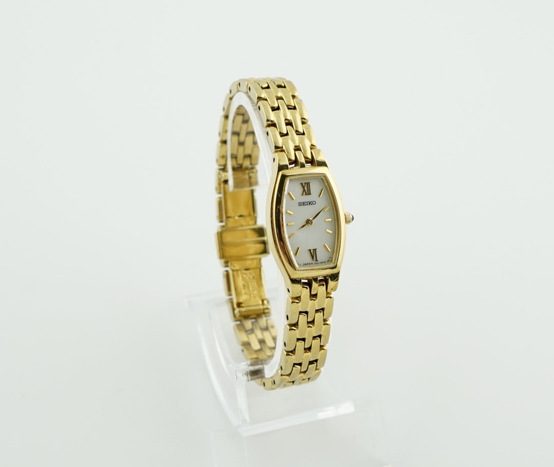 Vintage Seiko Watch Sapphire Crystal Wrisrwatch Water - Etsy