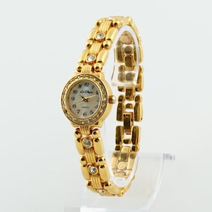 Vintage Le Chat Gold Tone Watch: Ladies Gemstone Wristwatch - Etsy