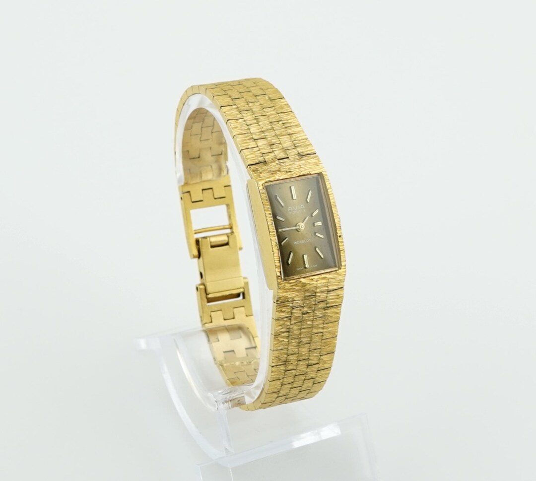 Vintage 1980s Avia Mechanical 17 Jewels Incabloc Gold-toned Watch With ...