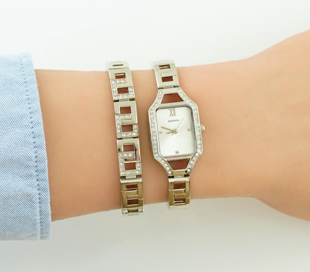 Vintage Women's Sekonda Watch, Watch in Original Box, Double Bracelet ...