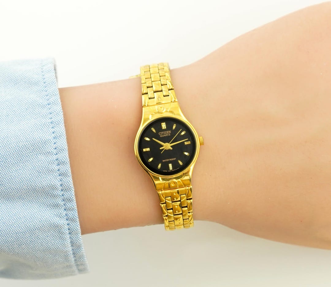 Vintage Citizen Women's Gold Tone Watch, Water Resistant, Round Black ...