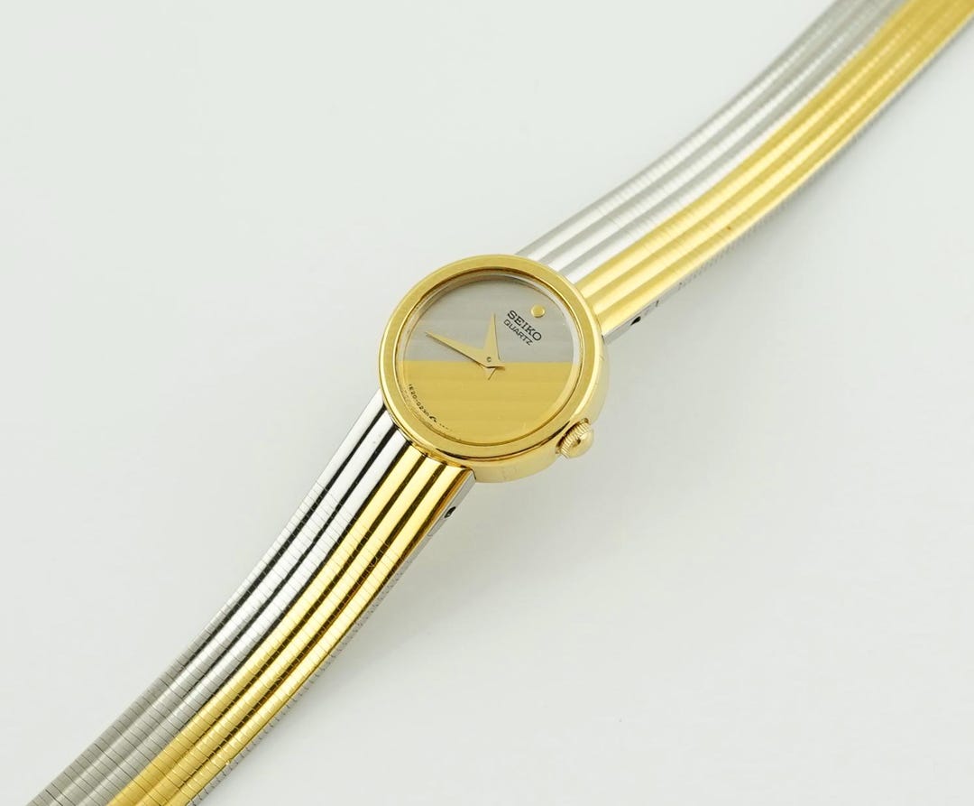 Vintage Women's Seiko Watch for Small Wrist, Two-tone Dial Watch, Gift ...
