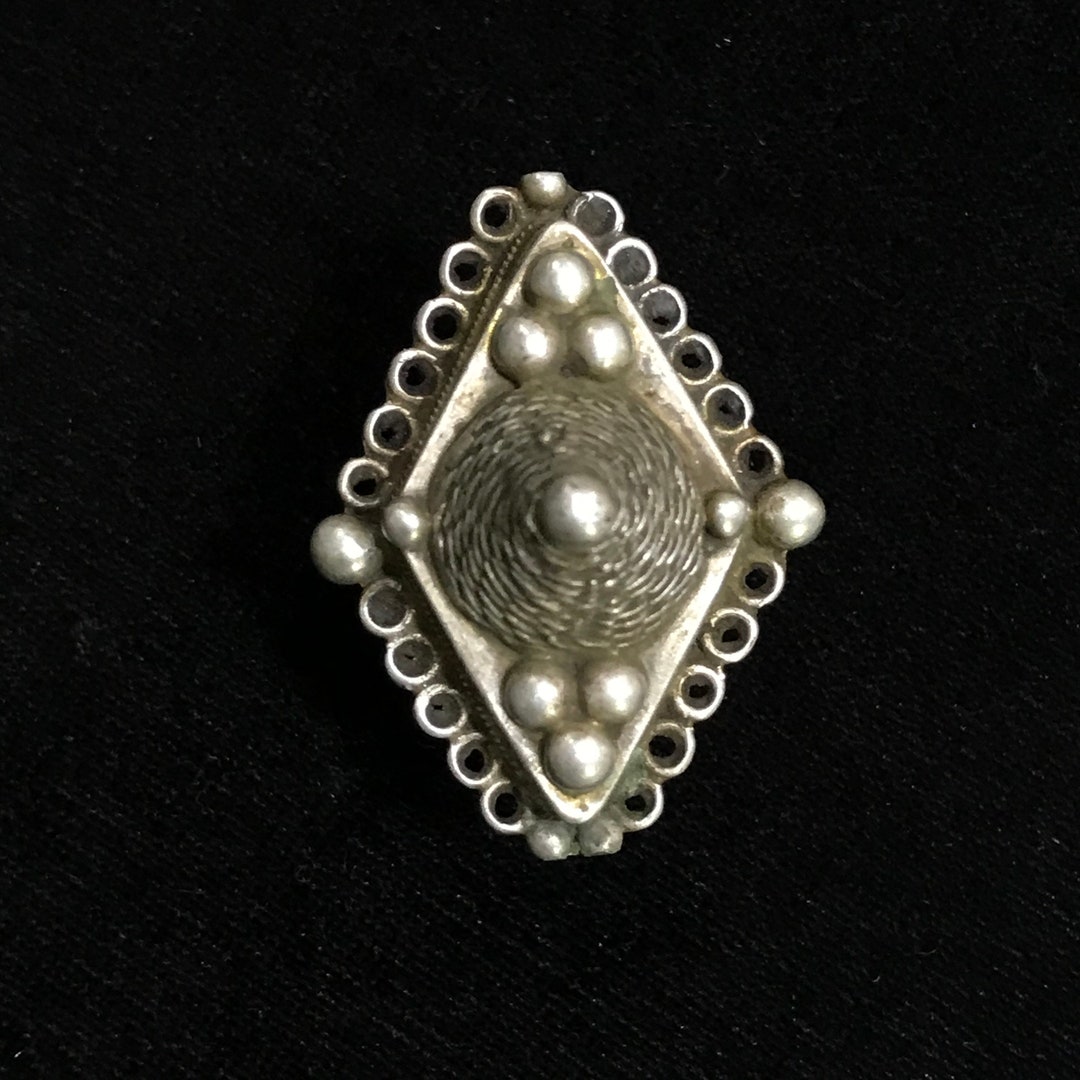 Old African Fulani Ring - Etsy