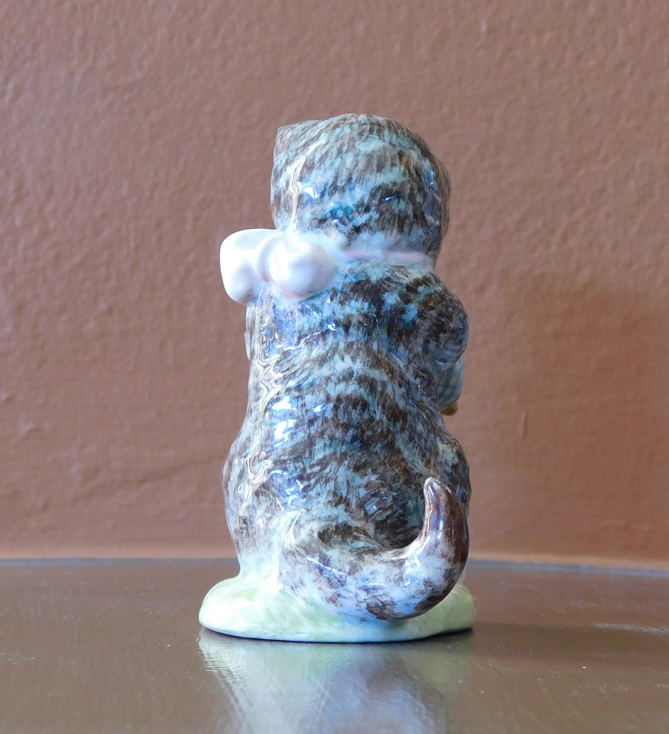 Miss Moppet (P1275) by Beswick Beatrix Potter by Royal Doulton, Gold ...