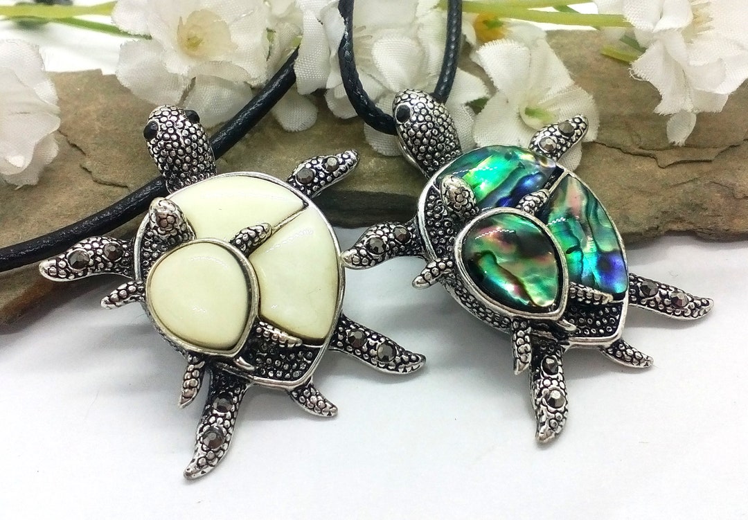 Тurtles Pendant, Тurtles Necklace, Mother of Pearl Necklace, Turtles ...