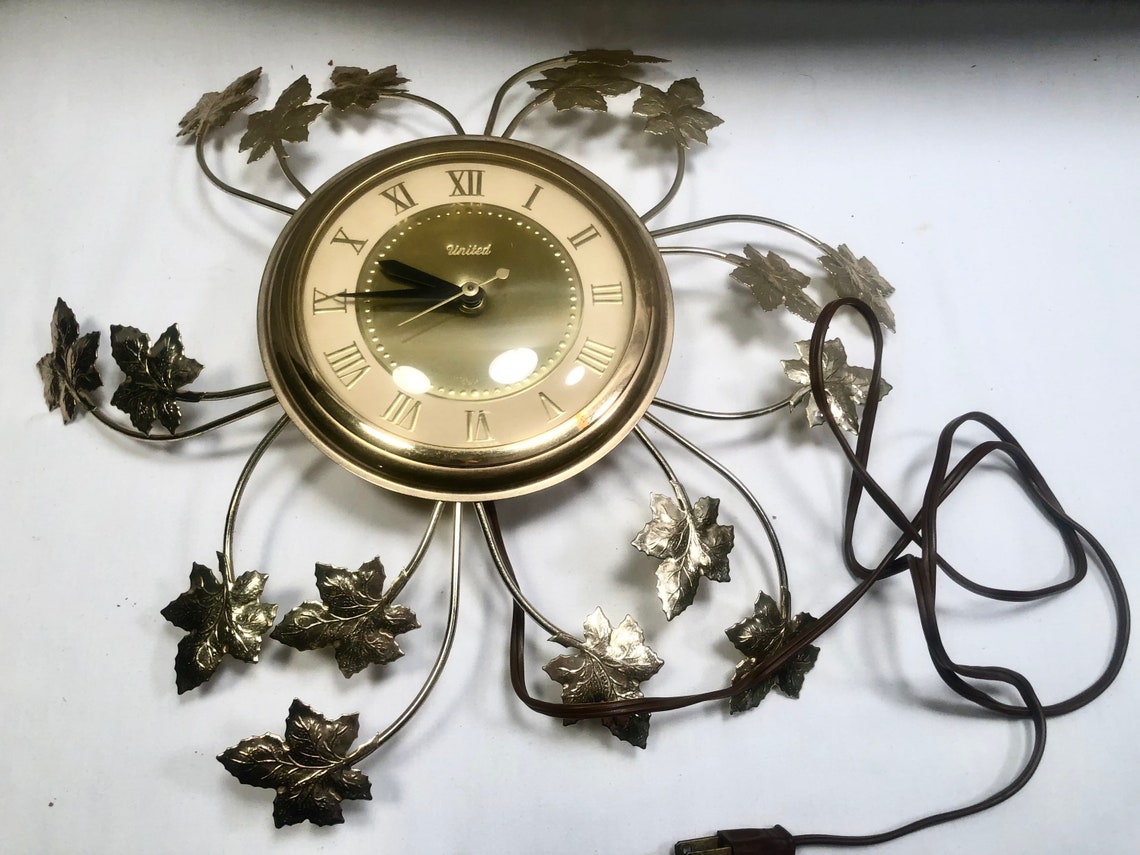 Vintage Gold Leaf Metal Electric Wall Clock Model No 77 - Etsy