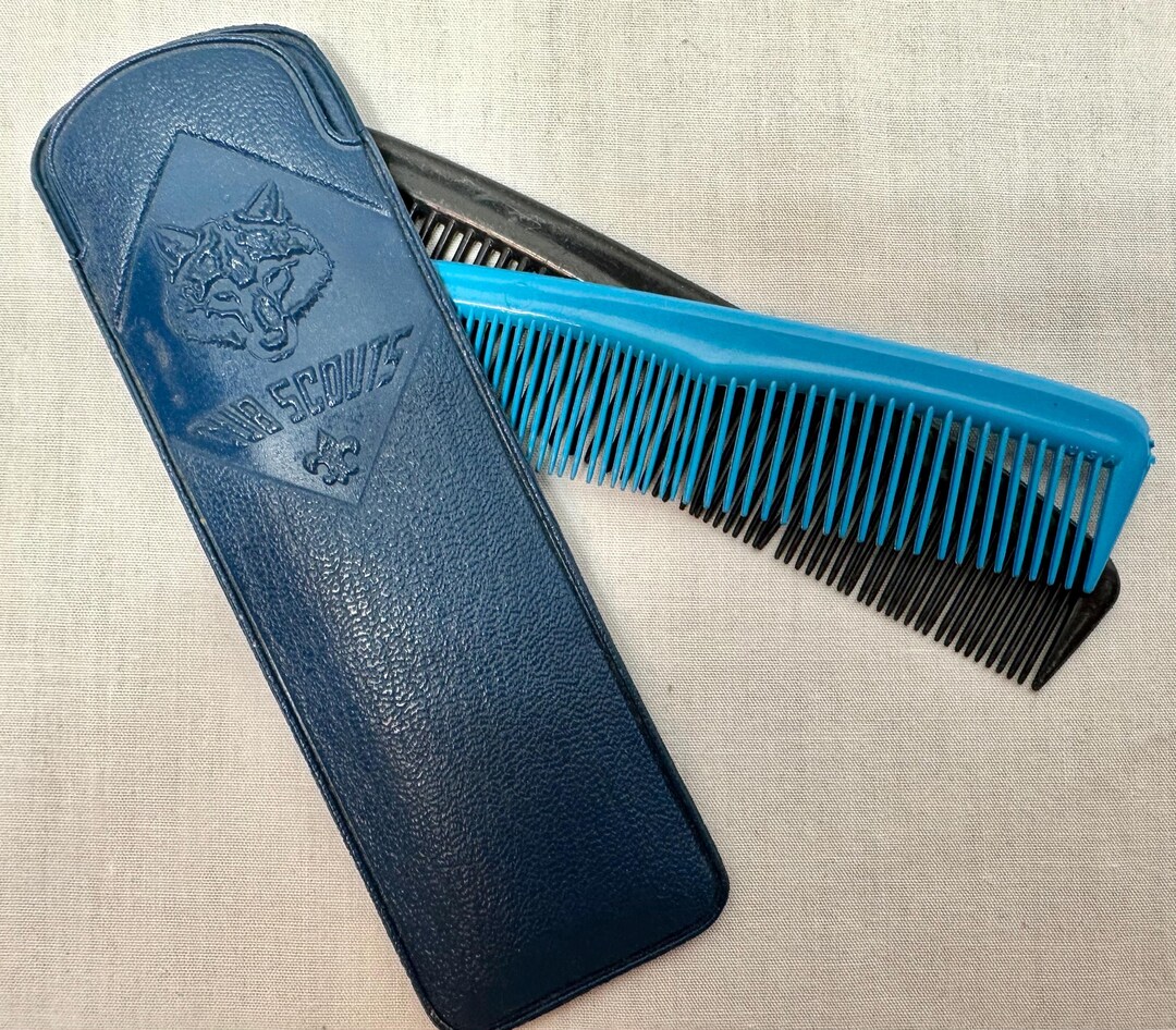Vintage Cub Scout Plastic Comb Case - Etsy