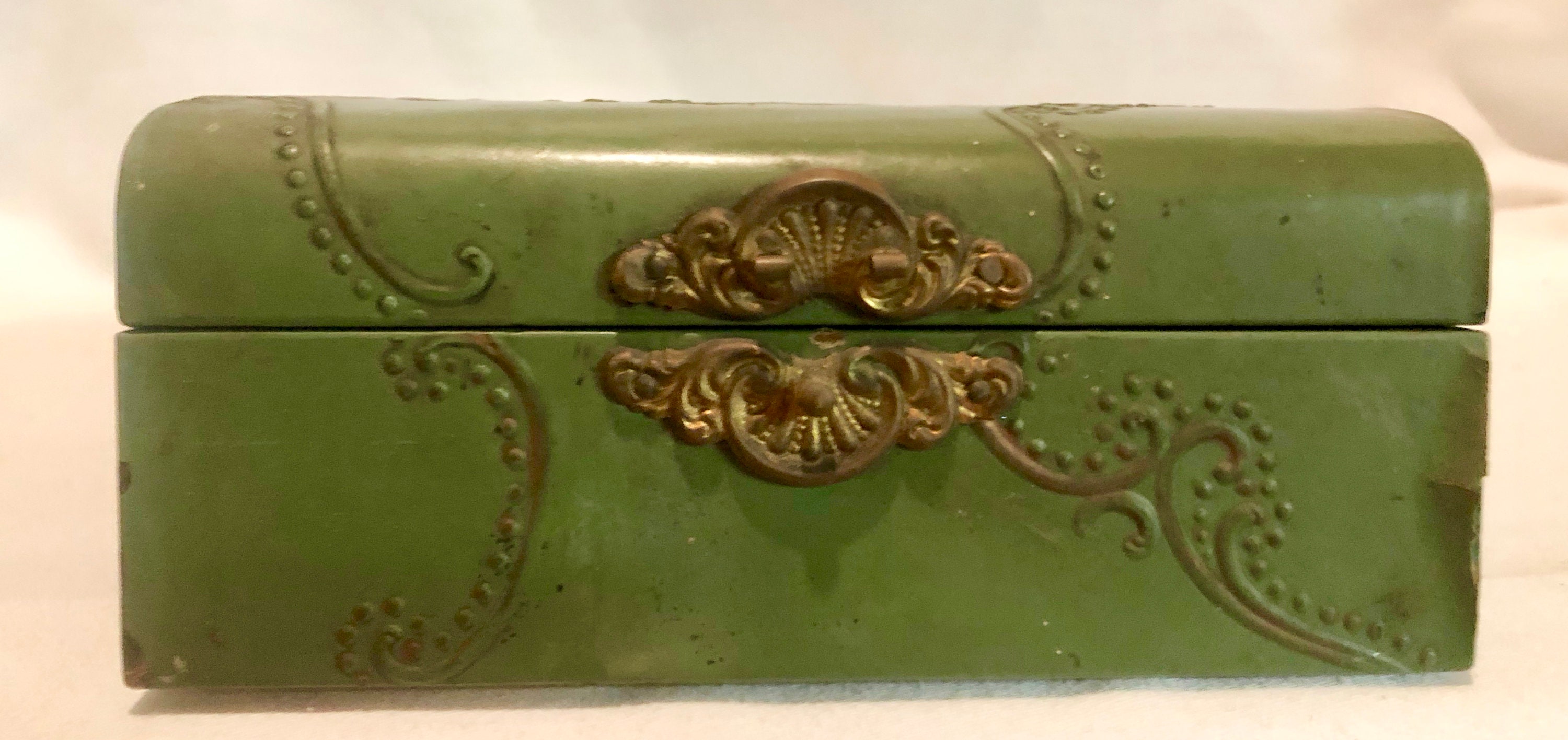 Antique Victorian Style Green Handkerchief Box