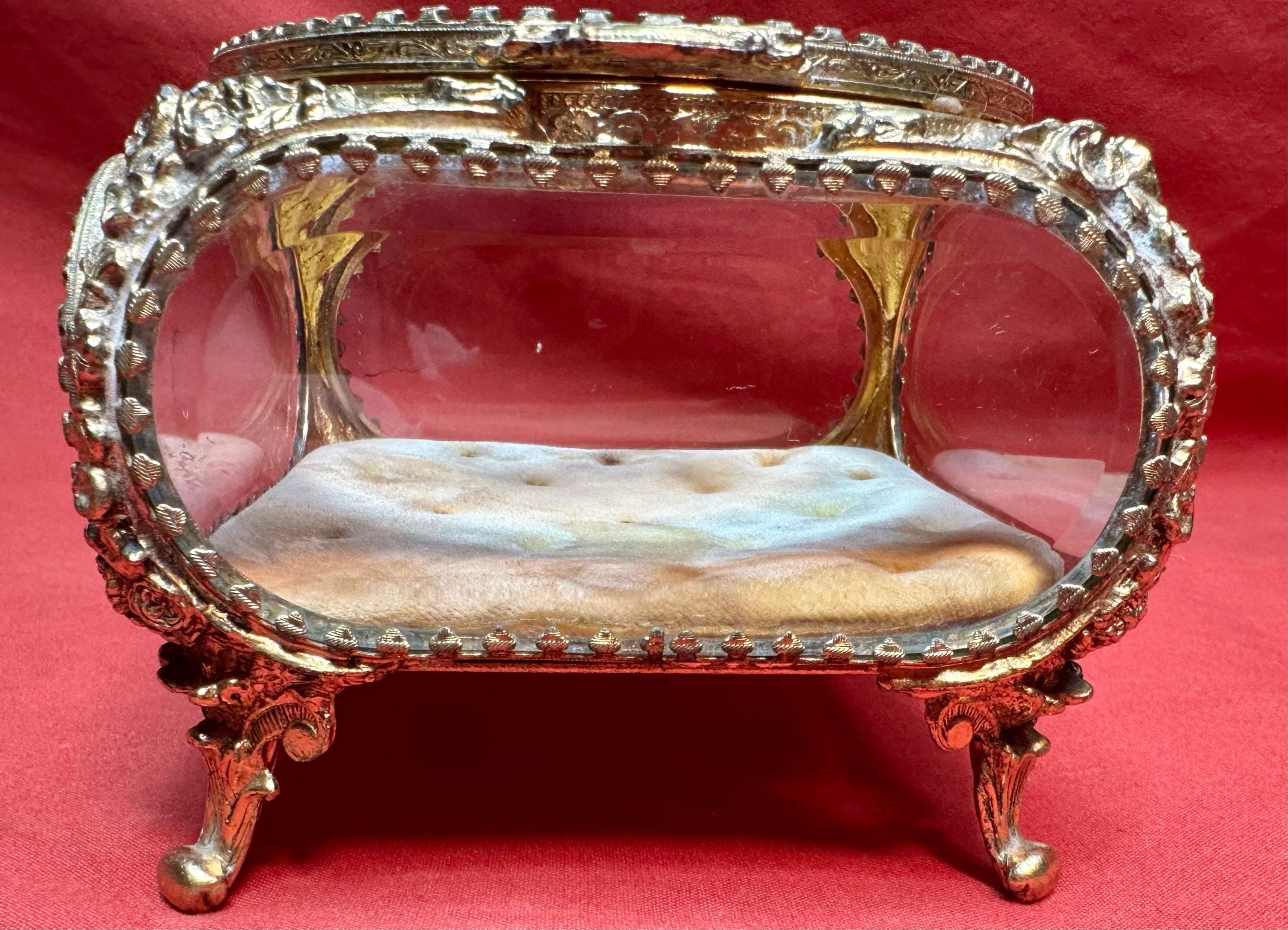 Vintage Clear Glass and Gold Scroll /floral Jewelry Dish/box - Etsy