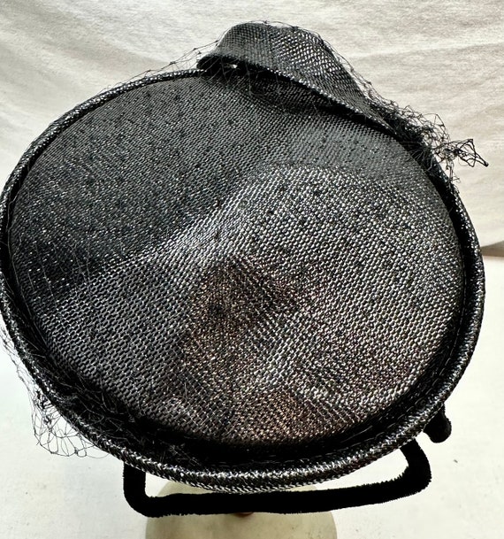 Vintage Ladies Black Fascinator/Pill Box Hat with Hat… - Gem