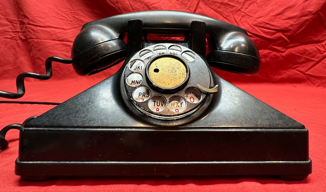 Vintage Black Bakelite Rotary Dial Table Top/desk Phone,northern ...