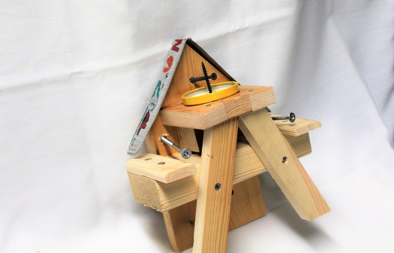 Tree Mount A-frame Squirrel Feeder, Chipmunk Corncob Table, Post Mount ...