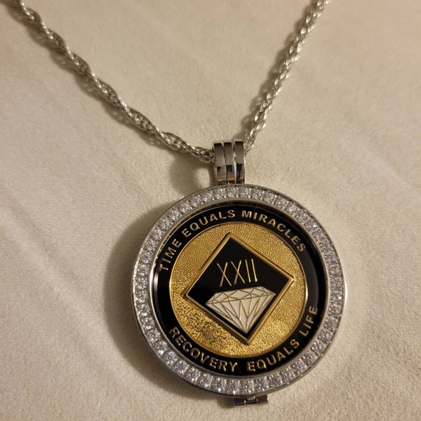 Princess Medallion Holder - Etsy