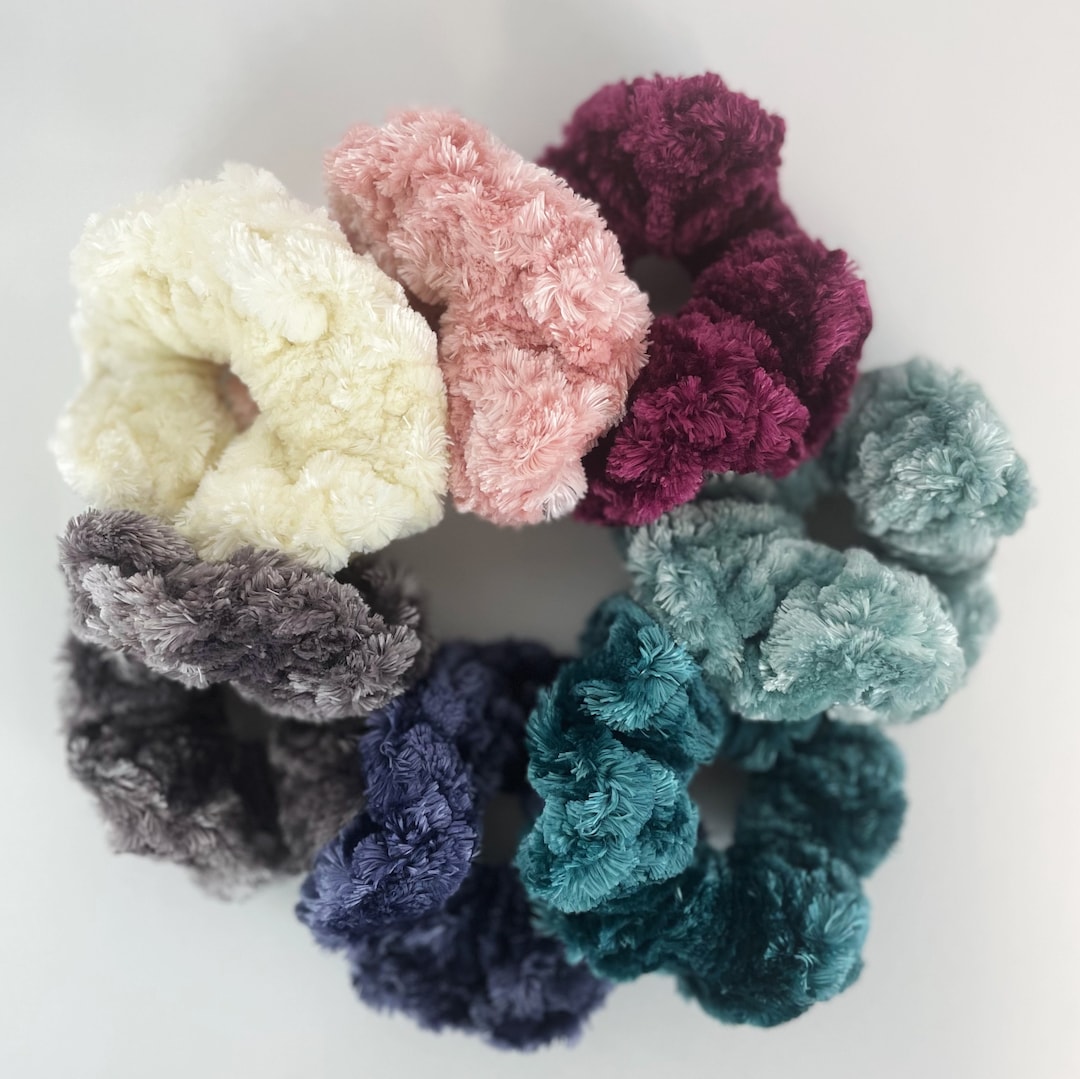 Chunky Knit Scrunchies - Handmade Elastic Hair Ties - Cozy and Stylish ...