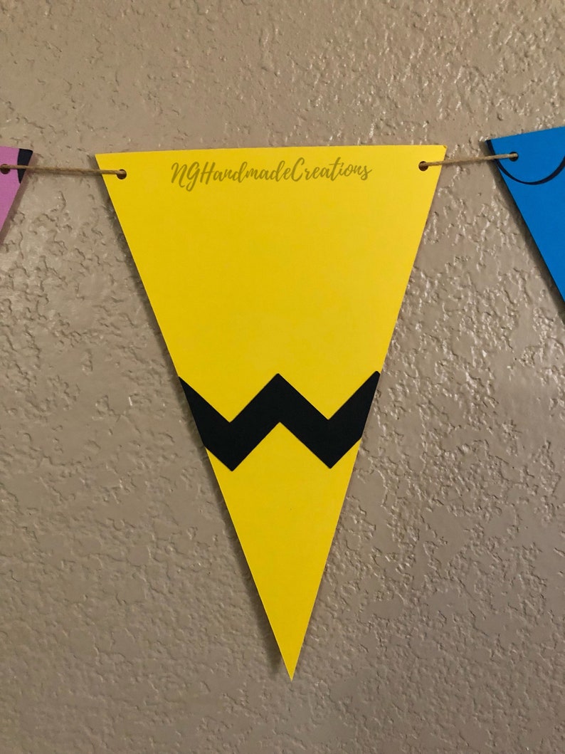 Peanuts Charlie Brown and friends Banner | Etsy