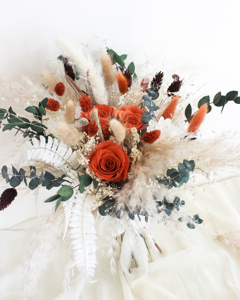 Neutral Rust Greenery Bouquet / Dark Chocolate White - Etsy