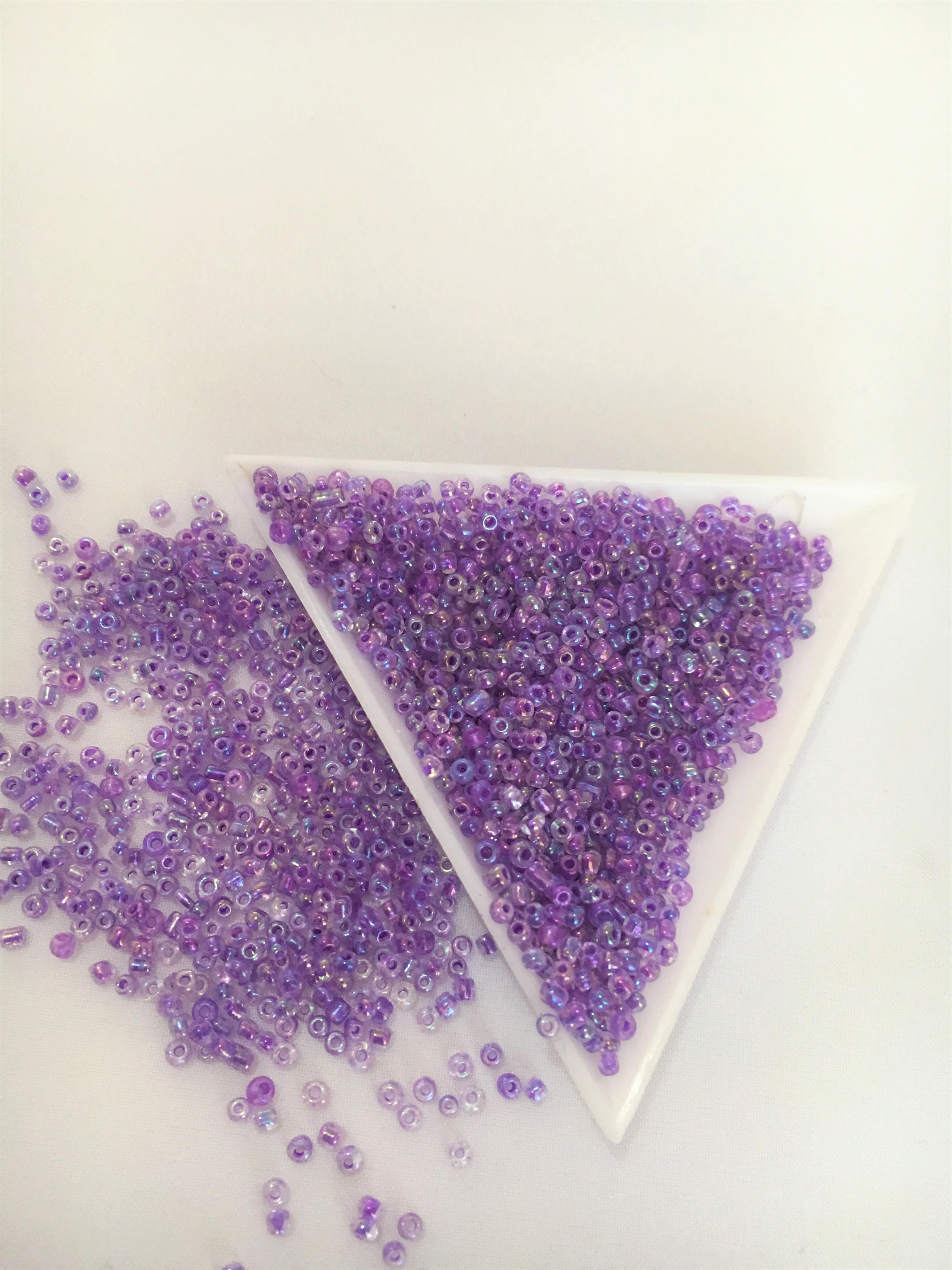 Seed Beads, Size 11/0, 20g or 50g Pack Seed Beads, Various Colours - Etsy
