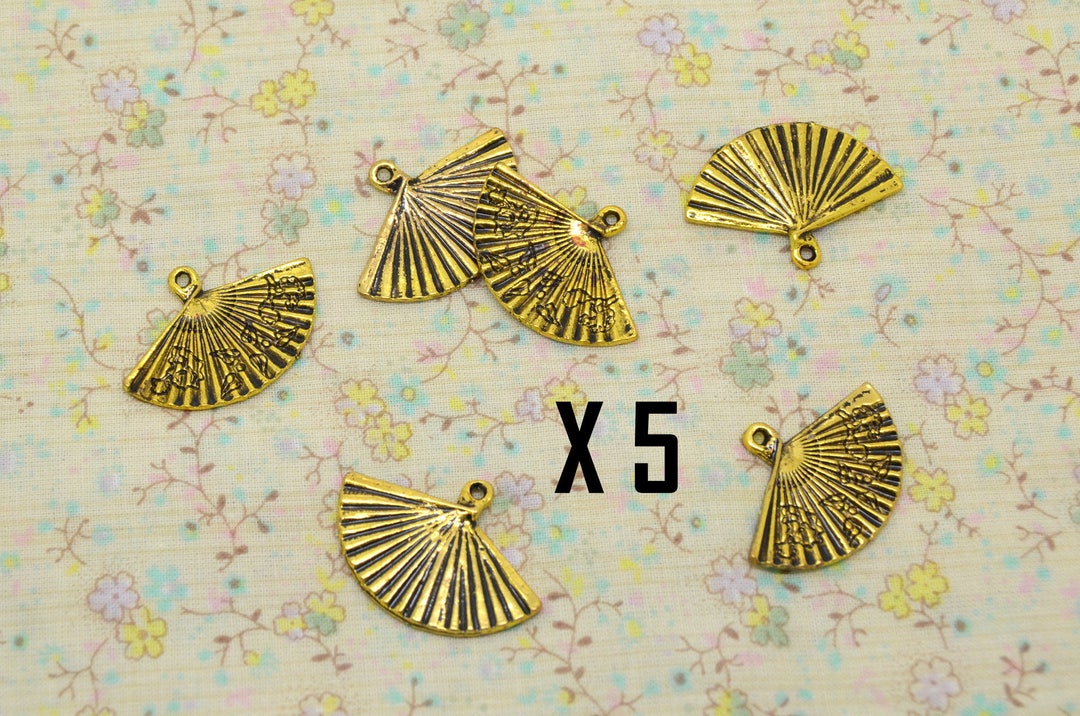 5 Asian Fan Charms, Asia Japan Geisha, in Gold Gold Tone Metal - Etsy